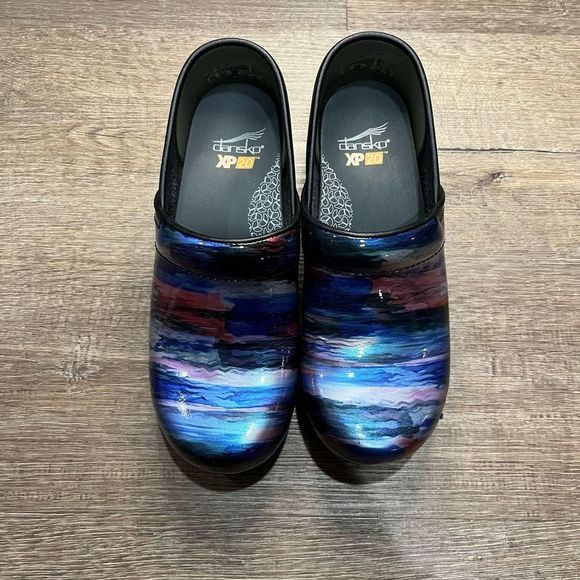 Dansko | Shoes | Dansko Xp 2 Paint Stroke Clog Eu 36 | Poshmark
